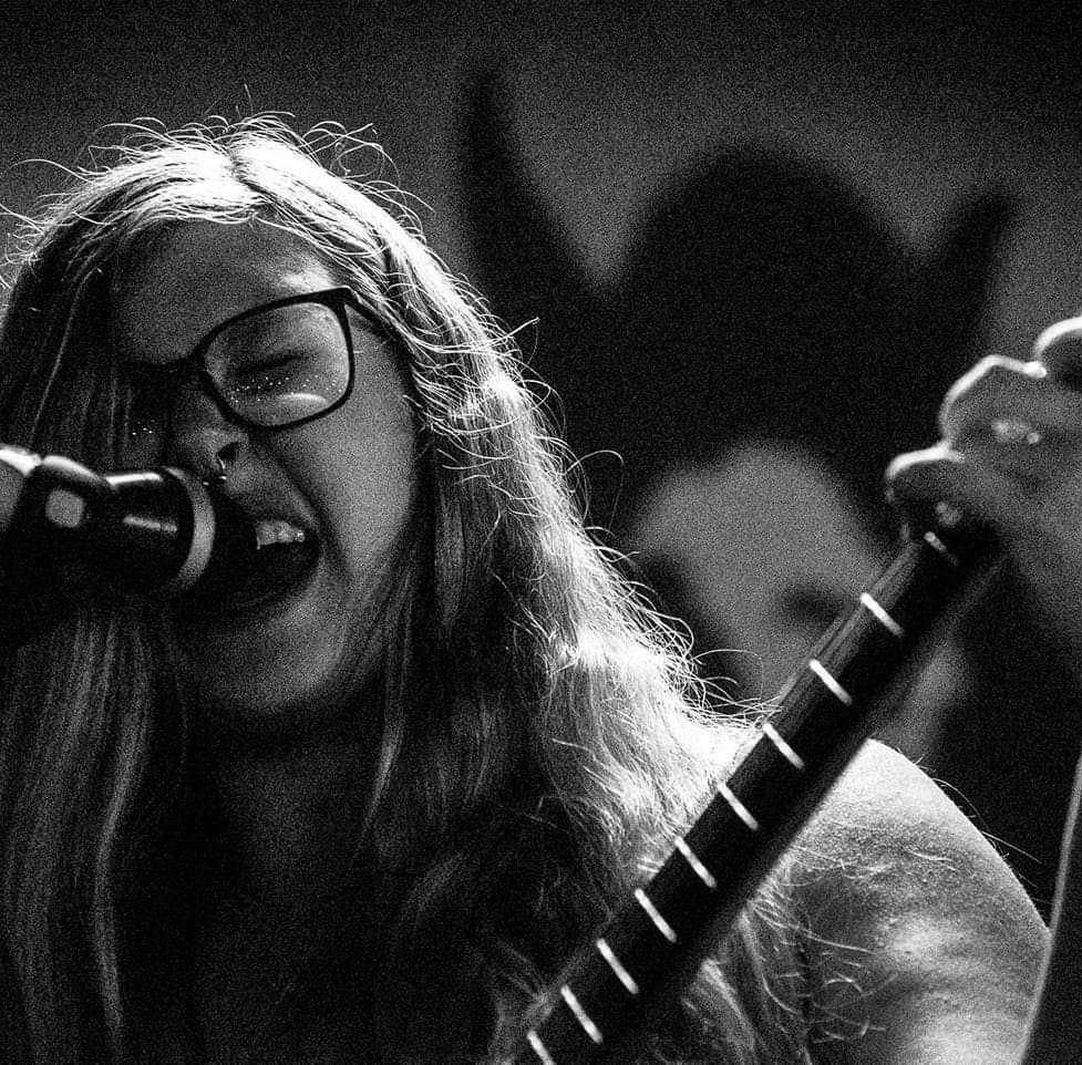 Rachel Lynch – Folk Singer/Songwriter – Robinson Renaissance – Arts ...